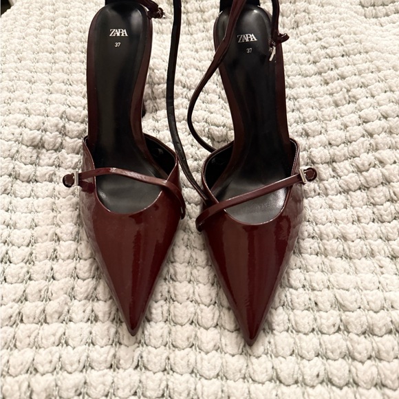 Zara | Shoes | Zara Dark Red Pointed Heels | Poshmark